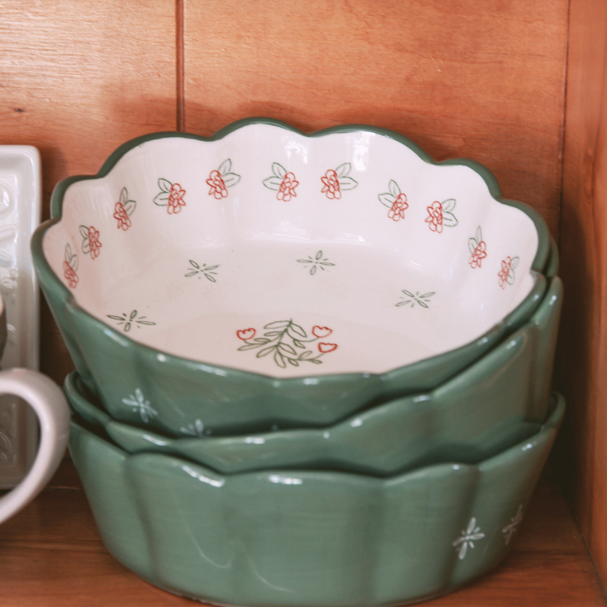 Laurel Hill Serving Bowl