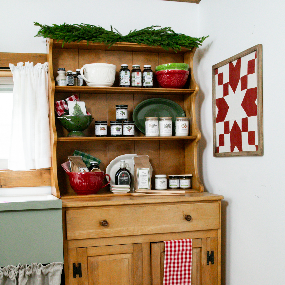 Organic Maple Syrup & Buttermilk Pancake / Waffle Mix Gift Set