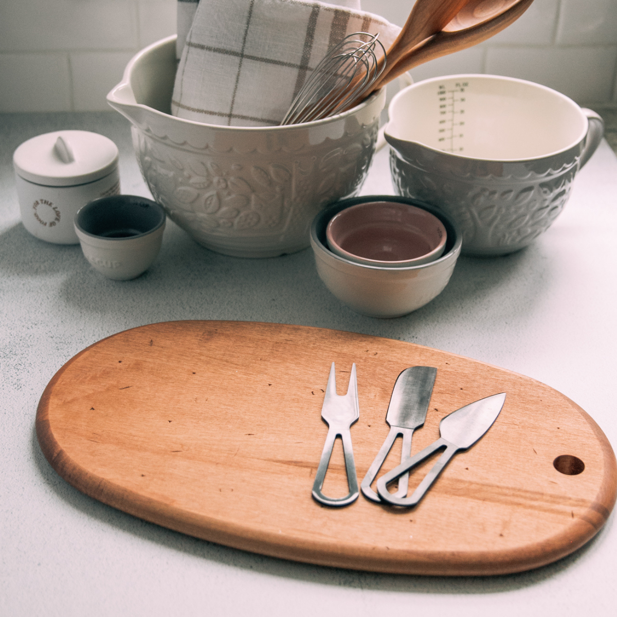 Maple Artisan Oval Charcuterie Board | Finding Home Farms